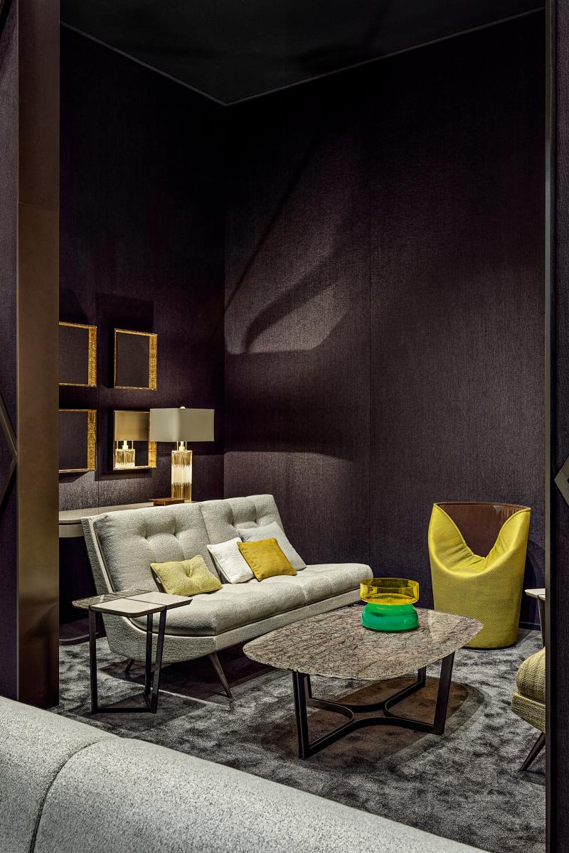 Triennale sofa 2. Rubelli Casa